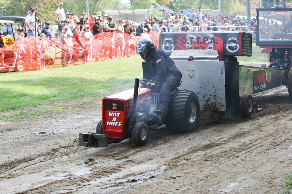 Garden Tractor Pull | Beeton Fair